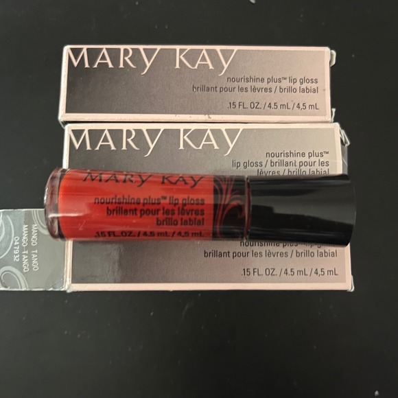 Mary Kay | Makeup | New Mary Kay Lot Of 3 Nourishine Plus Lip Glosses ...